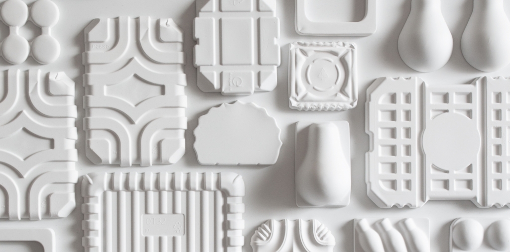 Discarded – mottoform